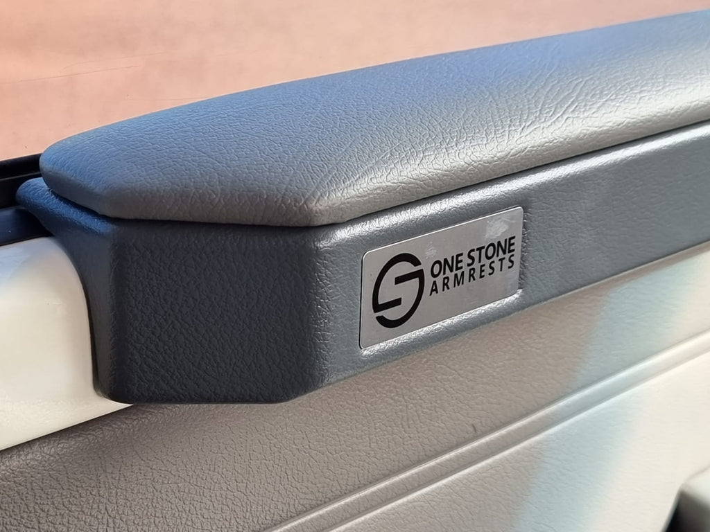 Toyota Landcruiser (2007-2022) 76 Series One Stone Armrest – PPD ...