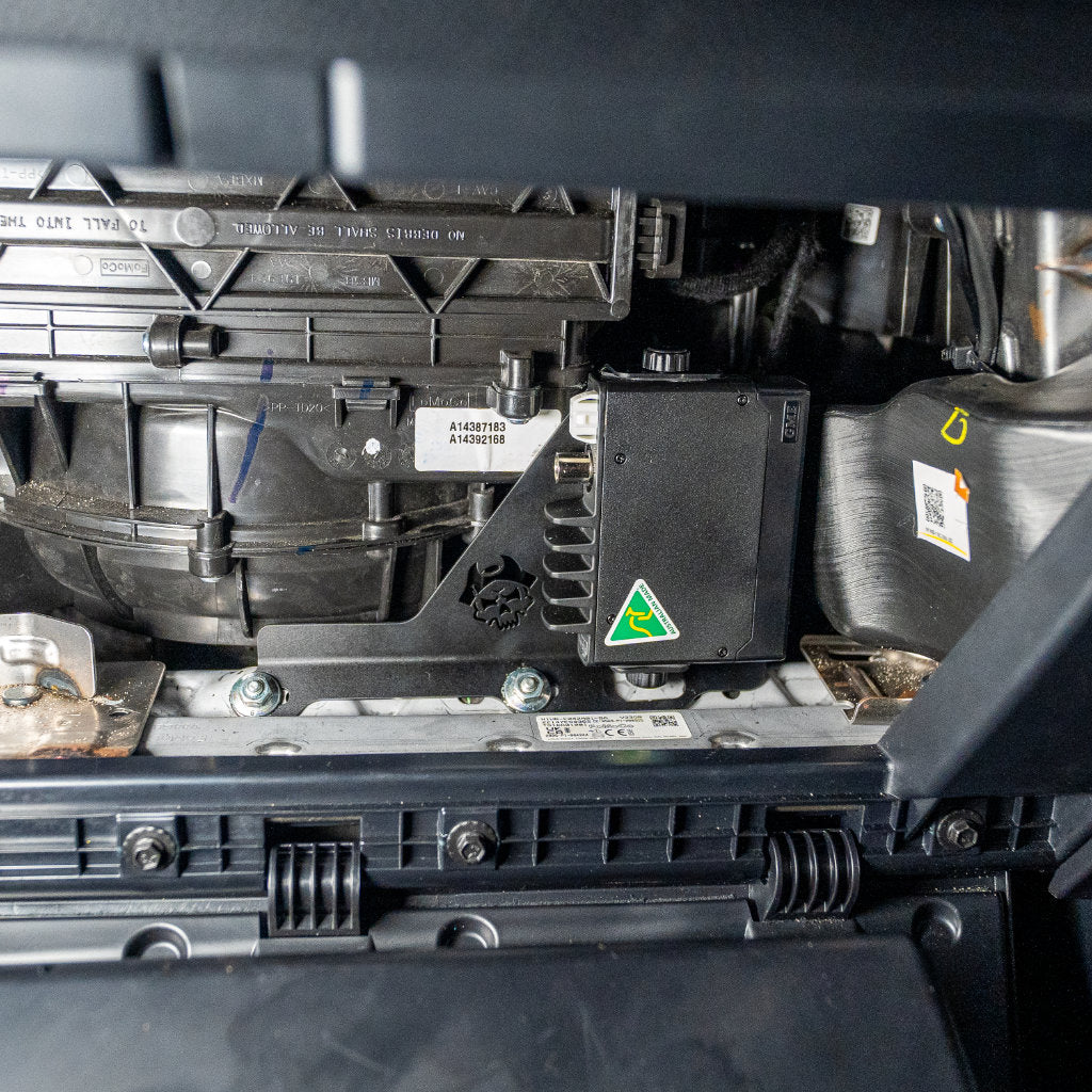 UHF Behind Dash Module Mount - Suits GME XRS 330 & Uniden 8060 – PPD ...