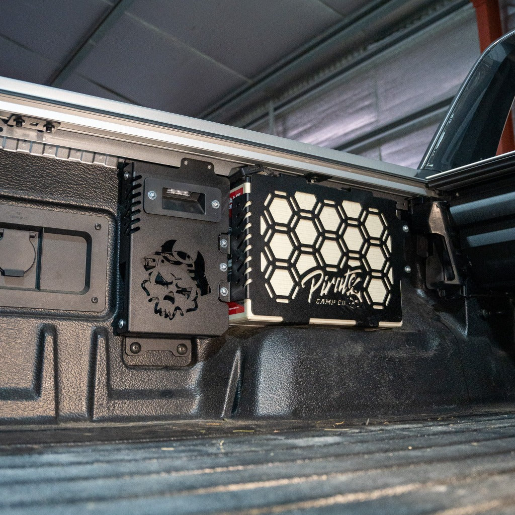 150Ah In Tub Wheel Arch Lithium Mount With Molle Panel Pocket Storage ...